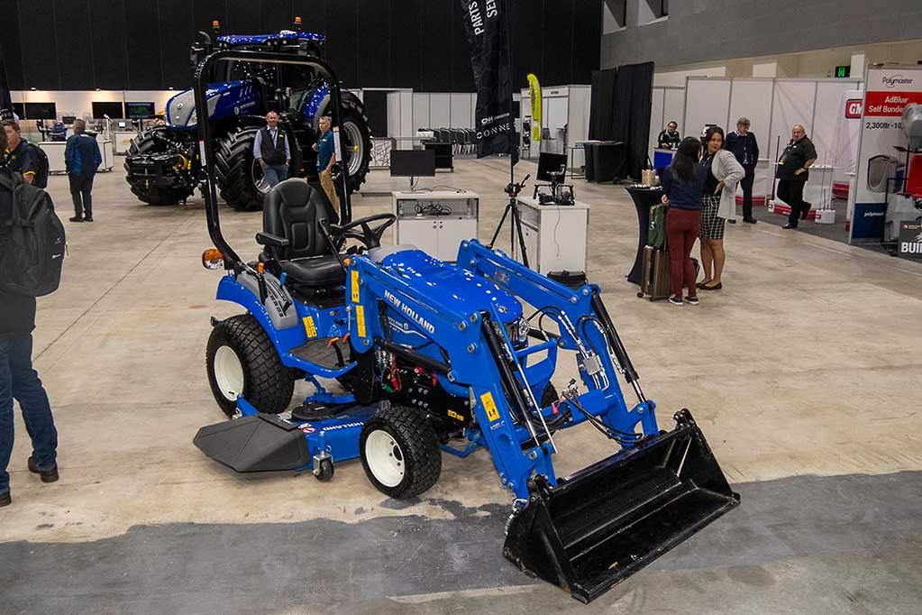 New Holland Releases Boomer 25C Sub compact Tractor Business carsales